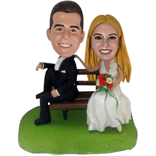 Wedding Couple Sitting on Bench Bobbleheads – Bobbleheadscustom.ca